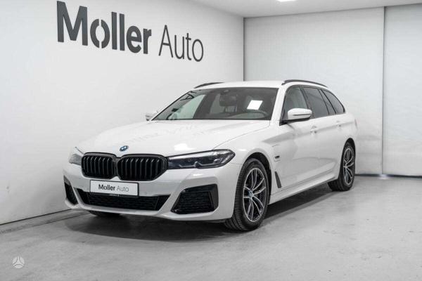 Balts BMW 530 2021 Viļņa, ar dzinēja tilpumu 2.00 L un nobraukumu 93 tūkst. km par 31900 €, foto 1 vietnē AUTOMOTO.COM.LV