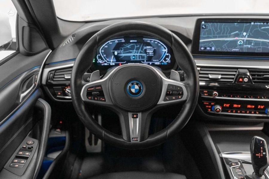 Balts BMW 530 2021 Viļņa, ar dzinēja tilpumu 2.00 L un nobraukumu 93 tūkst. km par 31900 €, foto 11 vietnē AUTOMOTO.COM.LV
