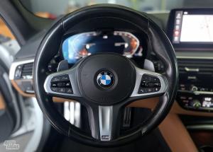 White BMW 530 2021 in Klaipeda, with an engine capacity of 3.00 L and mileage of 180 thousand km for 31881 €, photo 15 on AUTOMOTO.COM.LV