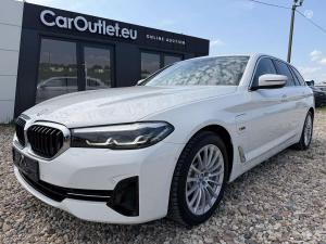 White BMW 530 2021 in Vilnius, with an engine capacity of 2.00 L and mileage of 176 thousand km for 21296 €, photo 3 on AUTOMOTO.COM.LV