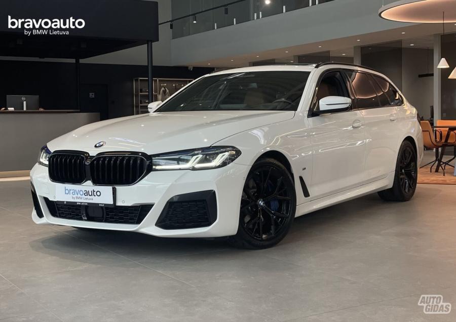 White BMW 530 2021 in Klaipeda, with an engine capacity of 3.00 L and mileage of 180 thousand km for 28955 €, photo 1 on AUTOMOTO.COM.LV