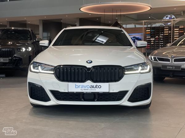 Balts BMW 530 2021 Klaipėda, ar dzinēja tilpumu 3.00 L un nobraukumu 180 tūkst. km par 28955 €, foto 3 vietnē AUTOMOTO.COM.LV