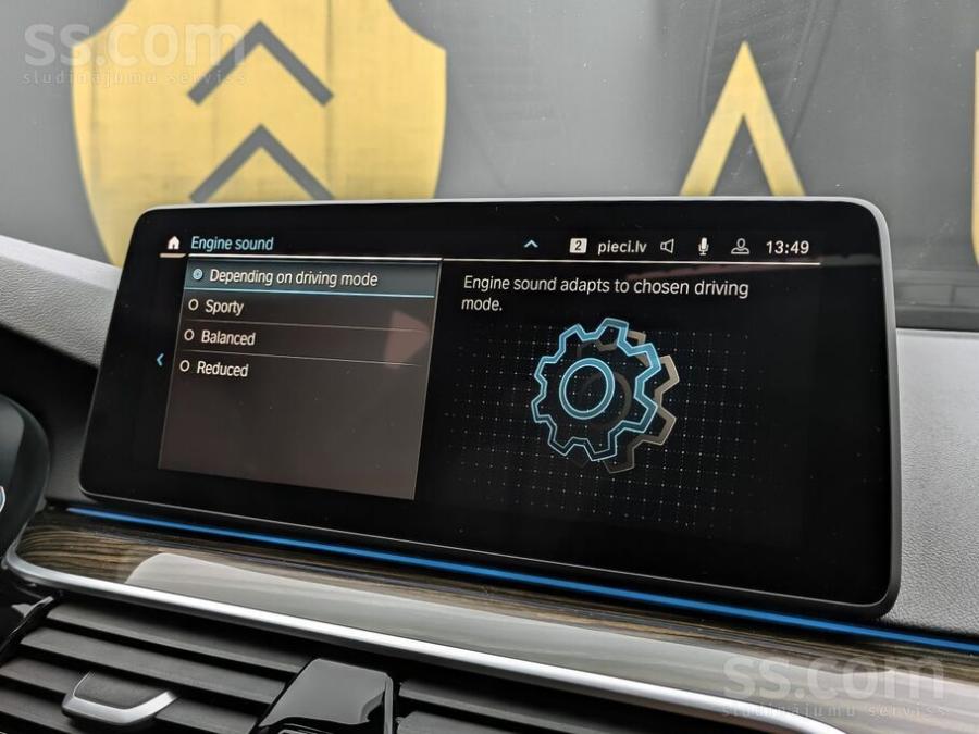 Белый БМВ 530 2022 в Тукумс, объемом двигателя 2.00 л и пробегом 136 тыс. км за 31990 €, фото 27 на AUTOMOTO.COM.LV