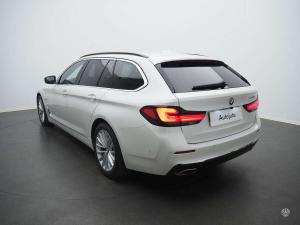 Balts BMW 530 2022 Viļņa, ar dzinēja tilpumu 2.00 L un nobraukumu 57 tūkst. km par 35900 €, foto 6 vietnē AUTOMOTO.COM.LV