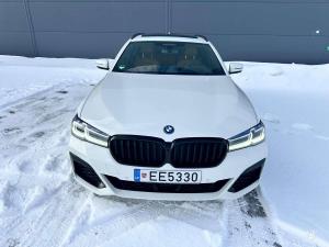 Balts BMW 530 2022 Kauņa, ar dzinēja tilpumu 2.00 L un nobraukumu 78 tūkst. km par 32450 €, foto  vietnē AUTOMOTO.COM.LV