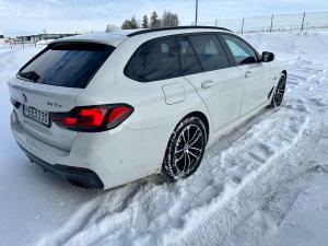 Balts BMW 530 2022 Kauņa, ar dzinēja tilpumu 2.00 L un nobraukumu 78 tūkst. km par 32450 €, foto 5 vietnē AUTOMOTO.COM.LV