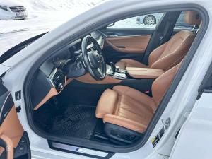 Balts BMW 530 2022 Kauņa, ar dzinēja tilpumu 2.00 L un nobraukumu 78 tūkst. km par 32450 €, foto 10 vietnē AUTOMOTO.COM.LV