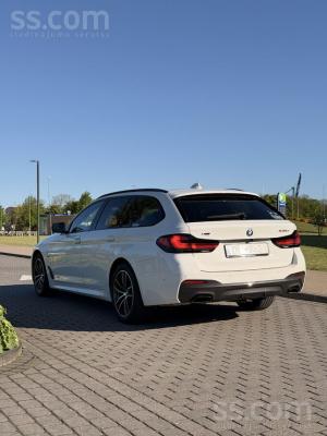 Balts BMW 530 2022 Ventspils, ar dzinēja tilpumu 2.00 L un nobraukumu 182 tūkst. km par 29000 €, foto 4 vietnē AUTOMOTO.COM.LV