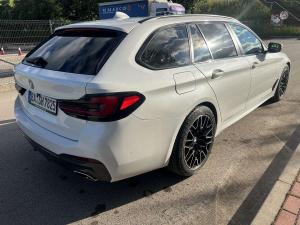 Balts BMW 530 2022 Telšiai, ar dzinēja tilpumu 2.99 L un nobraukumu 84 tūkst. km par 29220 €, foto 8 vietnē AUTOMOTO.COM.LV