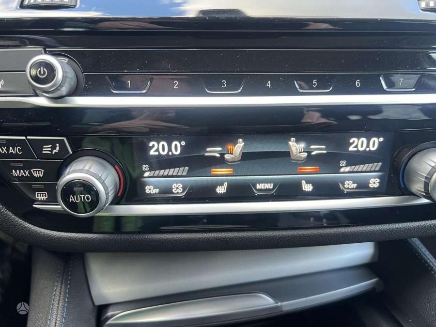 Balts BMW 530 2022 Telšiai, ar dzinēja tilpumu 2.99 L un nobraukumu 84 tūkst. km par 29220 €, foto 18 vietnē AUTOMOTO.COM.LV