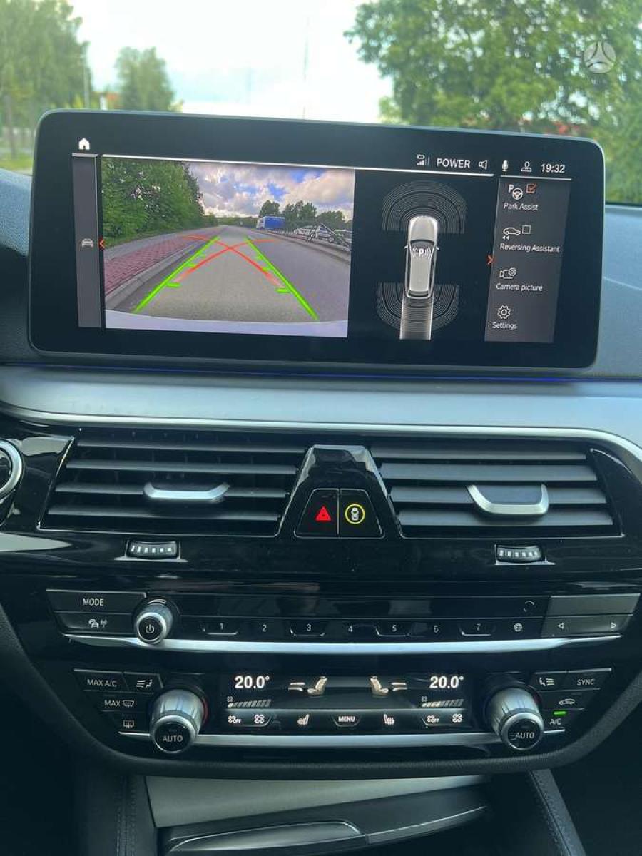 Balts BMW 530 2022 Telšiai, ar dzinēja tilpumu 2.99 L un nobraukumu 84 tūkst. km par 29220 €, foto 25 vietnē AUTOMOTO.COM.LV