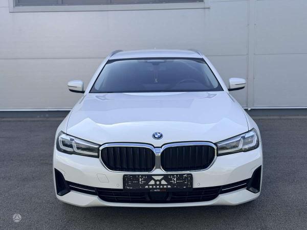 Balts BMW 530 2022 Utena, ar dzinēja tilpumu 2.00 L un nobraukumu 299 tūkst. km par 18490 €, foto 7 vietnē AUTOMOTO.COM.LV