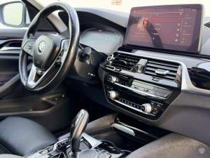 Balts BMW 530 2022 Utena, ar dzinēja tilpumu 2.00 L un nobraukumu 299 tūkst. km par 18490 €, foto 26 vietnē AUTOMOTO.COM.LV