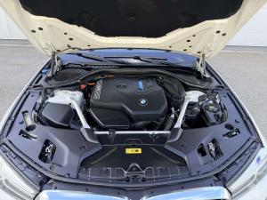 Balts BMW 530 2022 Utena, ar dzinēja tilpumu 2.00 L un nobraukumu 299 tūkst. km par 18490 €, foto 47 vietnē AUTOMOTO.COM.LV