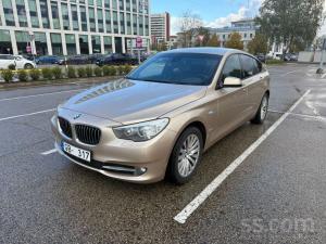 Dzeltens BMW 530 2009 Rīga, ar dzinēja tilpumu 3.00 L un nobraukumu 298 tūkst. km par 9200 €, foto  vietnē AUTOMOTO.COM.LV