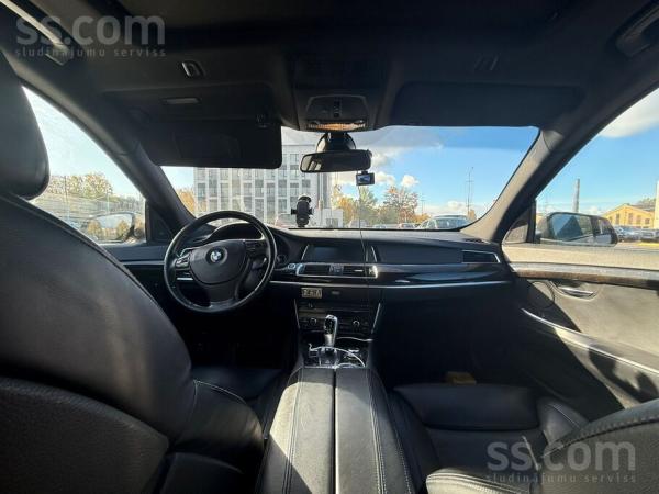 Желтый БМВ 530 2009 в Рига, объемом двигателя 3.00 л и пробегом 298 тыс. км за 9200 €, фото 3 на AUTOMOTO.COM.LV