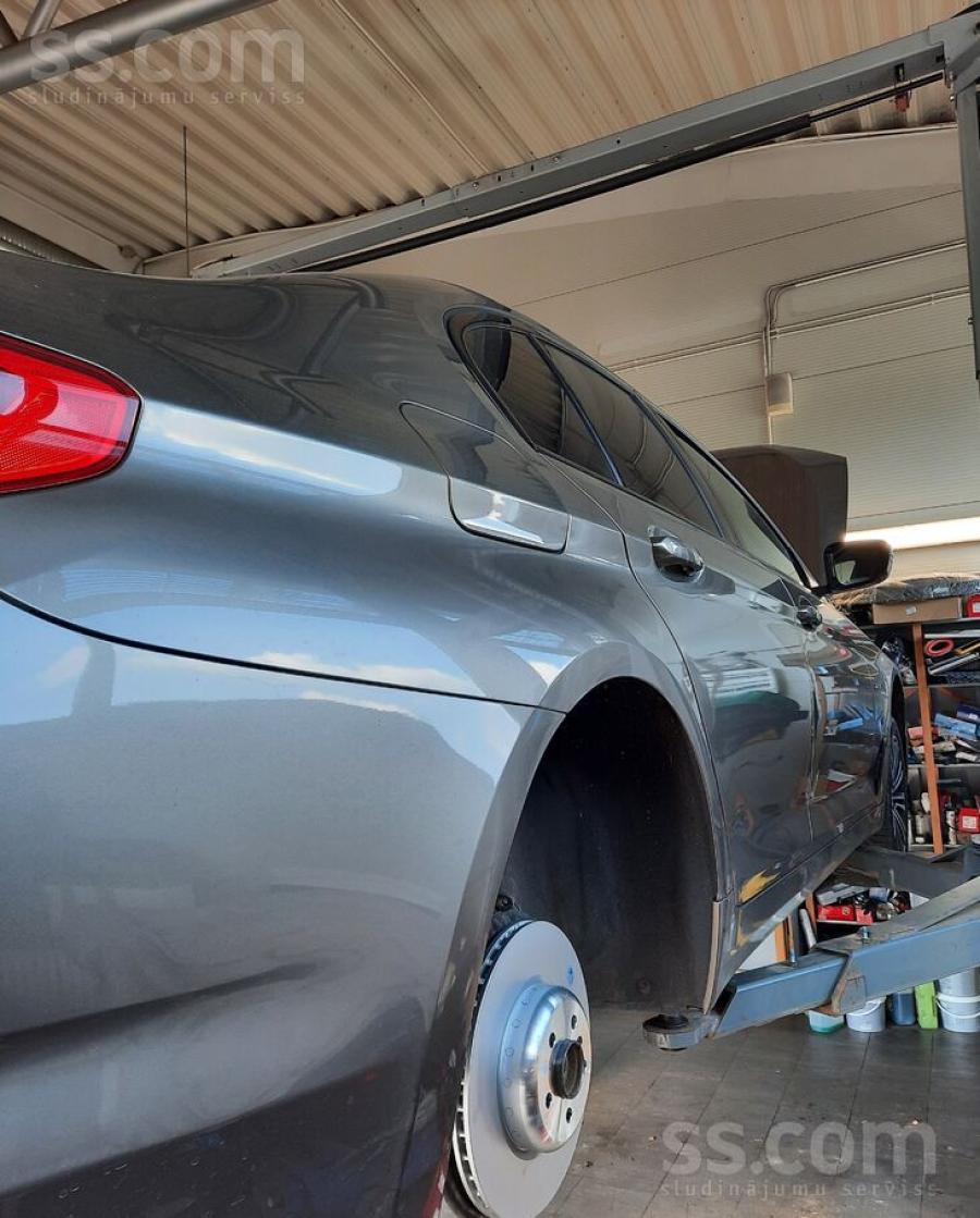 Dzeltens BMW 530 2017 Jūrmala, ar dzinēja tilpumu 3.00 L un nobraukumu 235 tūkst. km par 20500 €, foto 15 vietnē AUTOMOTO.COM.LV