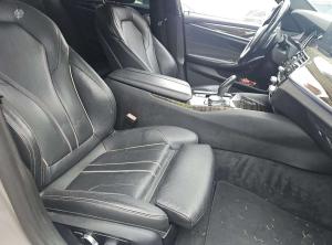 Yellow BMW 530 2017 in Ukmerge, with an engine capacity of 2.00 L and mileage of 222 thousand km for 13100 €, photo 24 on AUTOMOTO.COM.LV
