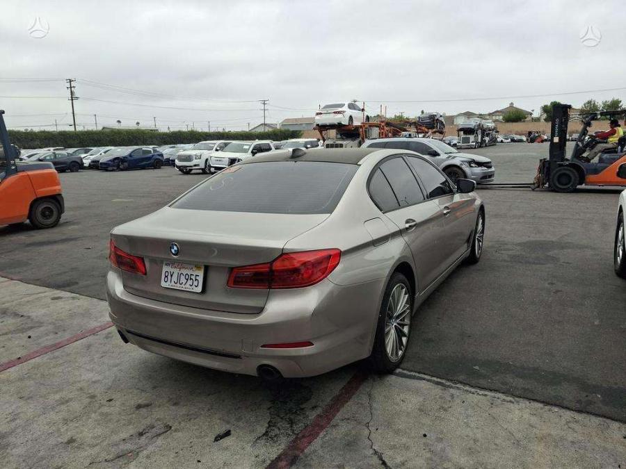 Dzeltens BMW 530 2017 Ukmergė, ar dzinēja tilpumu 2.00 L un nobraukumu 222 tūkst. km par 11500 €, foto 8 vietnē AUTOMOTO.COM.LV