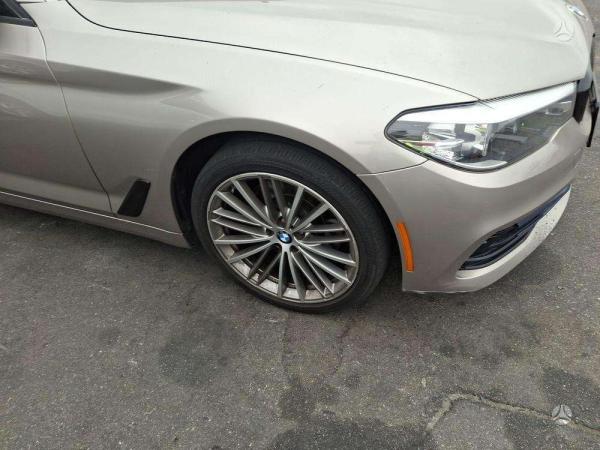 BMW 530 2017 in Ukmerge on AUTOMOTO.COM.LV Yellow BMW 530 2017 in Ukmerge, with an engine capacity of 2.00 L and mileage of 222 thousand km for 11500 β¬, photo 10 on AUTOMOTO.COM.LV