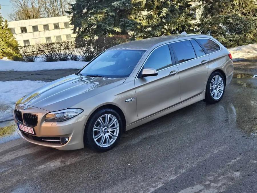 Желтый БМВ 530 2011 в Екабпилс, объемом двигателя 3.00 л и пробегом 292 тыс. км за 8990 €, фото 13 на AUTOMOTO.COM.LV