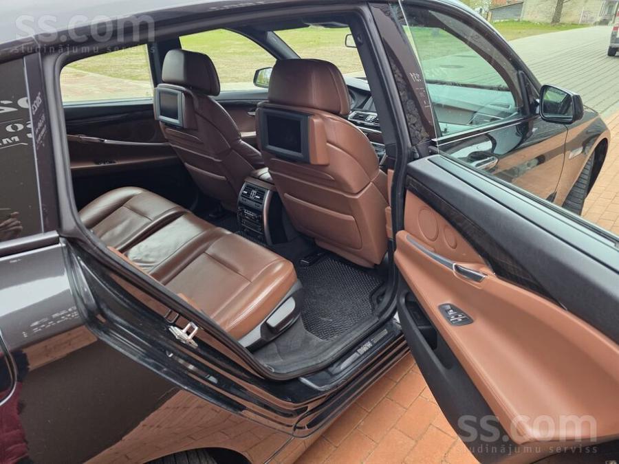 Melns BMW 535 2010 Jēkabpils, ar dzinēja tilpumu 3.00 L un nobraukumu 257 tūkst. km par 8995 €, foto 5 vietnē AUTOMOTO.COM.LV
