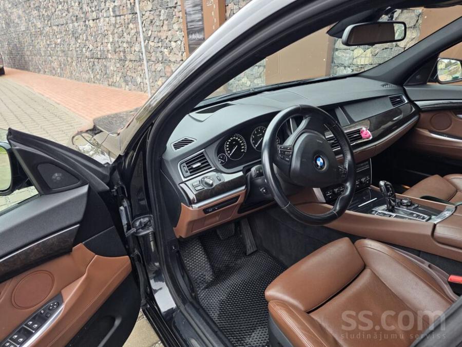 Melns BMW 535 2010 Jēkabpils, ar dzinēja tilpumu 3.00 L un nobraukumu 257 tūkst. km par 8995 €, foto 8 vietnē AUTOMOTO.COM.LV