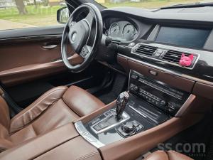 Melns BMW 535 2010 Jēkabpils, ar dzinēja tilpumu 3.00 L un nobraukumu 257 tūkst. km par 8995 €, foto 13 vietnē AUTOMOTO.COM.LV