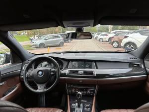 Black BMW 535 2010 in Riga, with an engine capacity of 3.50 L and mileage of 369 thousand km for 9990 €, photo 23 on AUTOMOTO.COM.LV