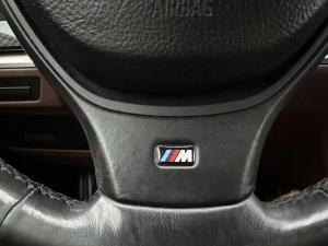 Black BMW 535 2010 in Riga, with an engine capacity of 3.50 L and mileage of 369 thousand km for 9990 €, photo 31 on AUTOMOTO.COM.LV