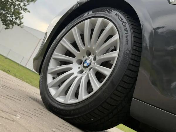 Black BMW 535 2010 in Riga, with an engine capacity of 3.00 L and mileage of 345 thousand km for 7700 €, photo 9 on AUTOMOTO.COM.LV