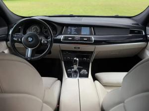 Melns BMW 535 2010 Rīga, ar dzinēja tilpumu 3.00 L un nobraukumu 345 tūkst. km par 7700 €, foto 12 vietnē AUTOMOTO.COM.LV