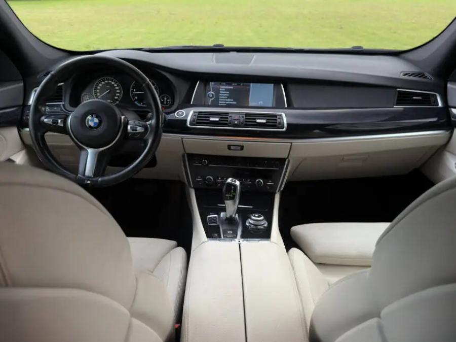 Melns BMW 535 2010 Rīga, ar dzinēja tilpumu 3.00 L un nobraukumu 345 tūkst. km par 7700 €, foto 12 vietnē AUTOMOTO.COM.LV