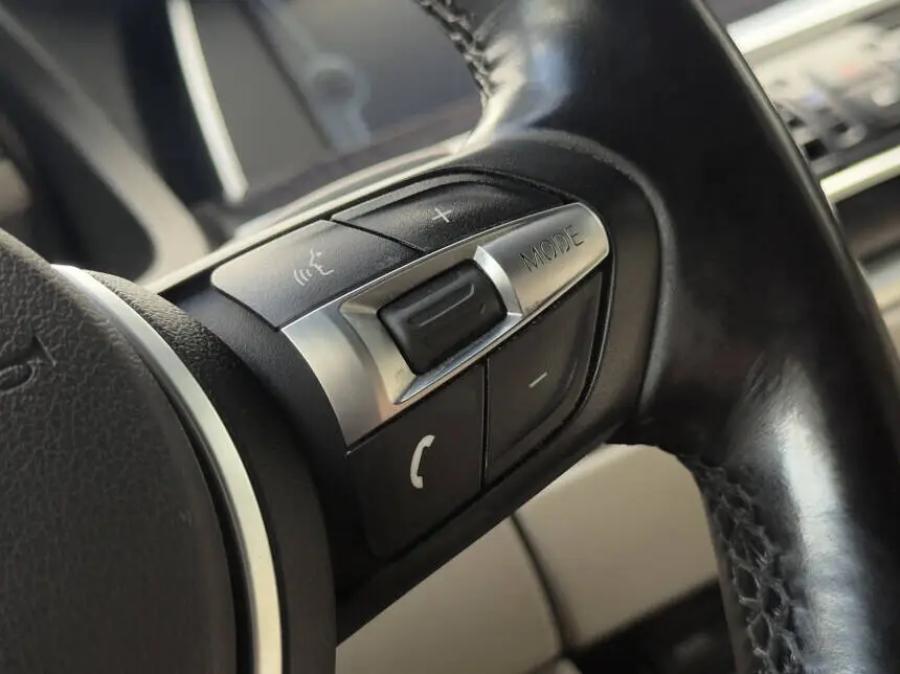 Melns BMW 535 2010 Rīga, ar dzinēja tilpumu 3.00 L un nobraukumu 345 tūkst. km par 7700 €, foto 15 vietnē AUTOMOTO.COM.LV