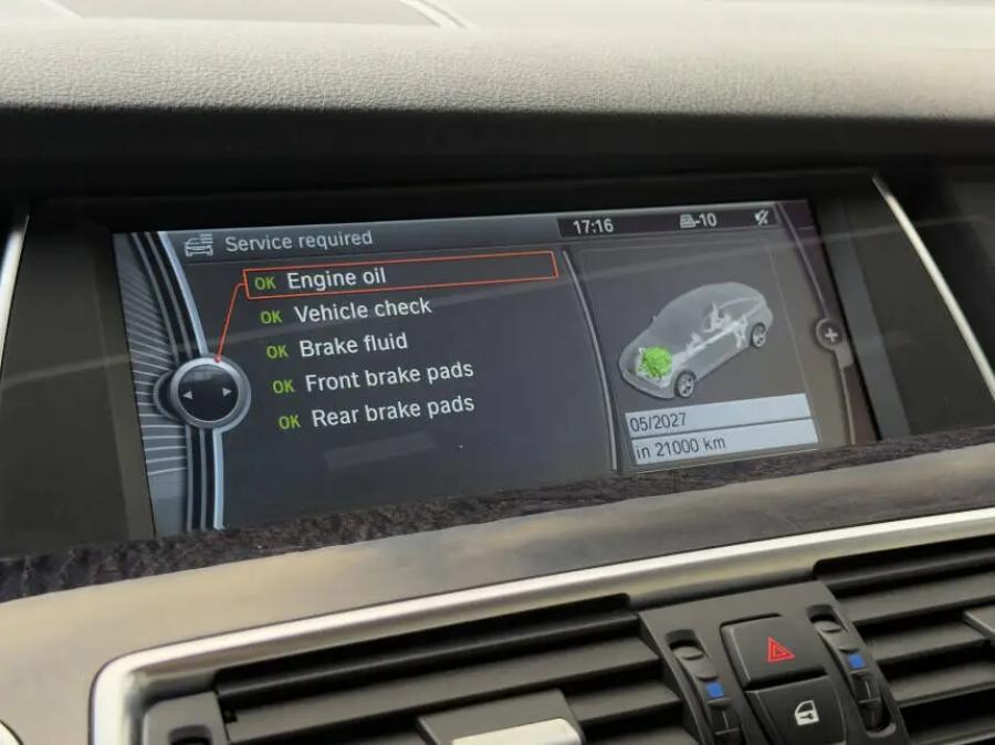 Melns BMW 535 2010 Rīga, ar dzinēja tilpumu 3.00 L un nobraukumu 345 tūkst. km par 7700 €, foto 25 vietnē AUTOMOTO.COM.LV