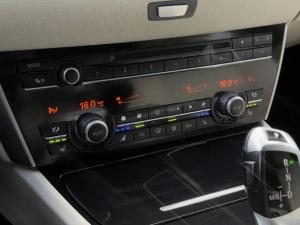 Melns BMW 535 2010 Rīga, ar dzinēja tilpumu 3.00 L un nobraukumu 345 tūkst. km par 7700 €, foto 27 vietnē AUTOMOTO.COM.LV
