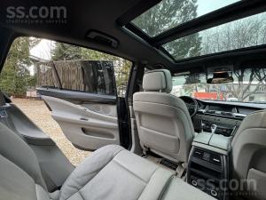 Melns BMW 535 2011 Rīga, ar dzinēja tilpumu 3.00 L un nobraukumu 136 tūkst. km par 8700 €, foto 12 vietnē AUTOMOTO.COM.LV