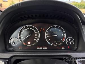 Black BMW 535 2011 in Riga, with an engine capacity of 3.00 L and mileage of 290 thousand km for 11900 €, photo 12 on AUTOMOTO.COM.LV