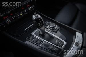 Черный БМВ 535 2012 в Тукумс, объемом двигателя 3.00 л и пробегом 228 тыс. км за 12900 €, фото 12 на AUTOMOTO.COM.LV
