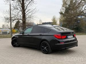 Black BMW 535 2012 in Riga, with an engine capacity of 3.00 L and mileage of 0 thousand km for 8990 €, photo 3 on AUTOMOTO.COM.LV