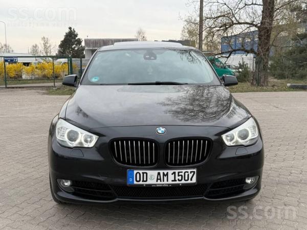 Black BMW 535 2012 in Riga, with an engine capacity of 3.00 L and mileage of 0 thousand km for 8990 €, photo 7 on AUTOMOTO.COM.LV