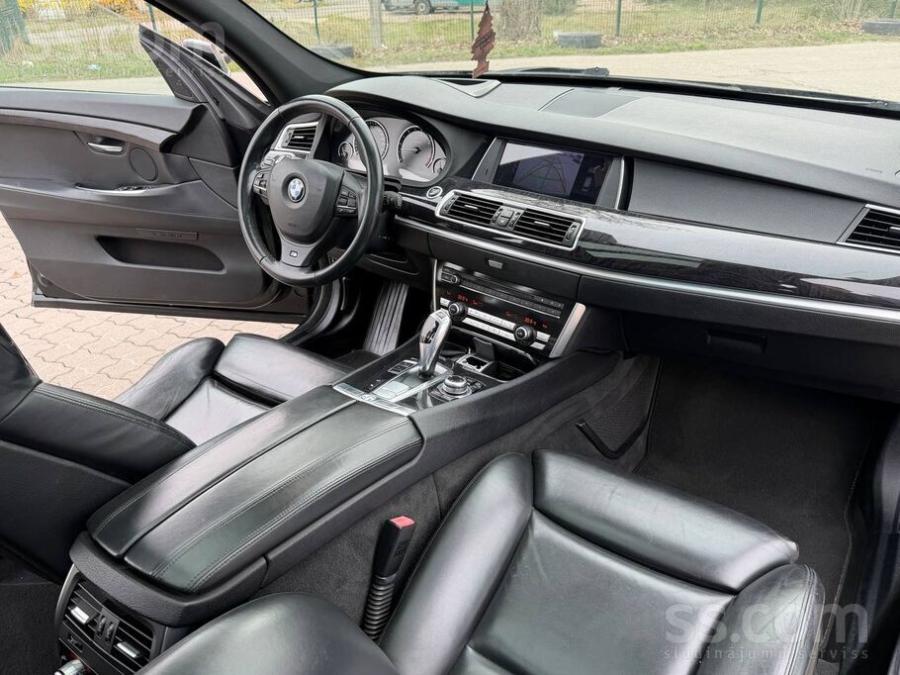 Black BMW 535 2012 in Riga, with an engine capacity of 3.00 L and mileage of 0 thousand km for 8990 €, photo 23 on AUTOMOTO.COM.LV