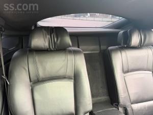 Black BMW 535 2012 in Riga, with an engine capacity of 3.00 L and mileage of 0 thousand km for 8990 €, photo 26 on AUTOMOTO.COM.LV