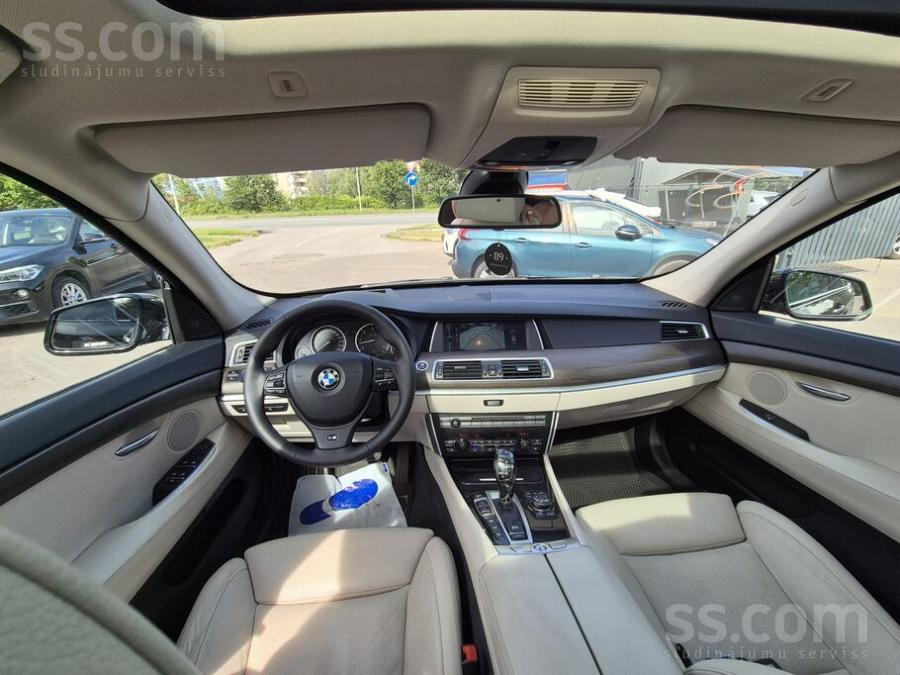 Black BMW 535 2012 in Riga, with an engine capacity of 3.00 L and mileage of 262 thousand km for 9490 €, photo 13 on AUTOMOTO.COM.LV