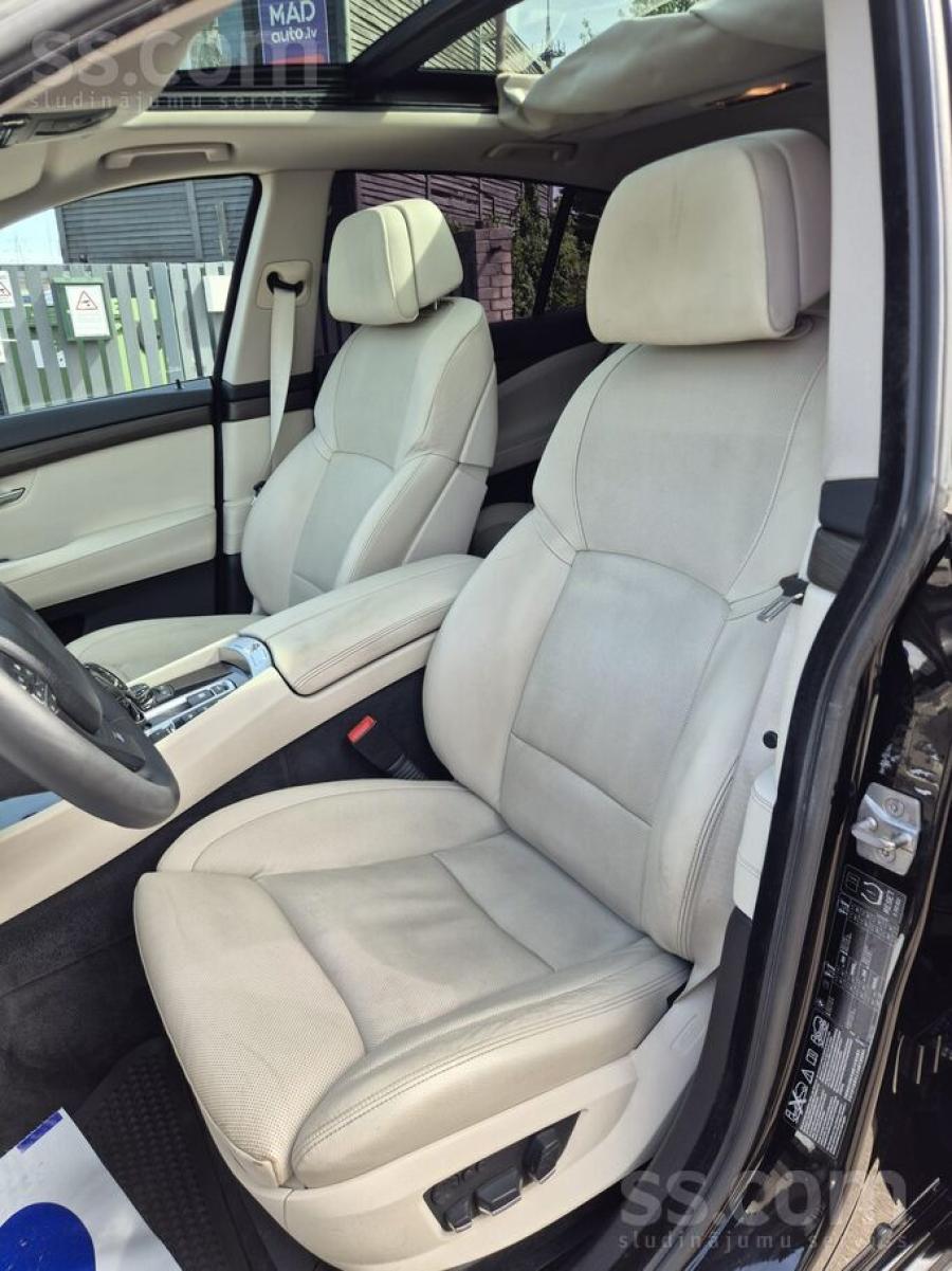 Black BMW 535 2012 in Riga, with an engine capacity of 3.00 L and mileage of 262 thousand km for 9490 €, photo 17 on AUTOMOTO.COM.LV