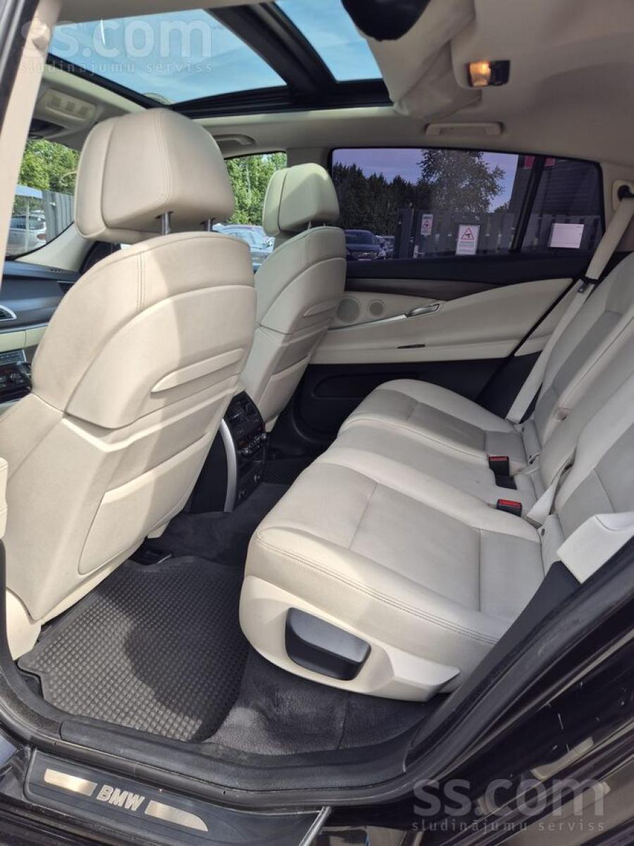 Black BMW 535 2012 in Riga, with an engine capacity of 3.00 L and mileage of 262 thousand km for 9490 €, photo 18 on AUTOMOTO.COM.LV