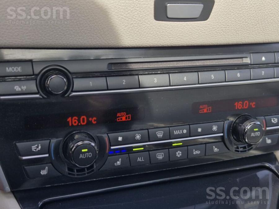 Black BMW 535 2012 in Riga, with an engine capacity of 3.00 L and mileage of 262 thousand km for 9490 €, photo 24 on AUTOMOTO.COM.LV