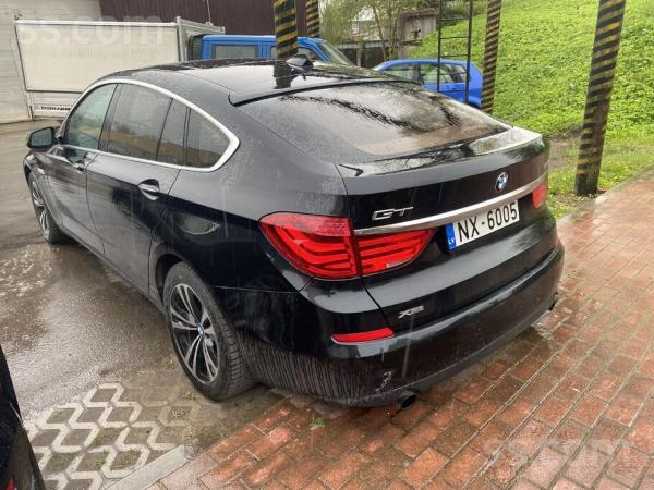 Melns BMW 535 2013 Rīga, ar dzinēja tilpumu 3.00 L un nobraukumu 226 tūkst. km par 2450 €, foto 2 vietnē AUTOMOTO.COM.LV