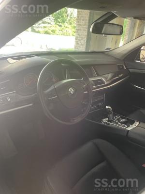 Melns BMW 535 2013 Rīga, ar dzinēja tilpumu 3.00 L un nobraukumu 225 tūkst. km par 5900 €, foto 3 vietnē AUTOMOTO.COM.LV