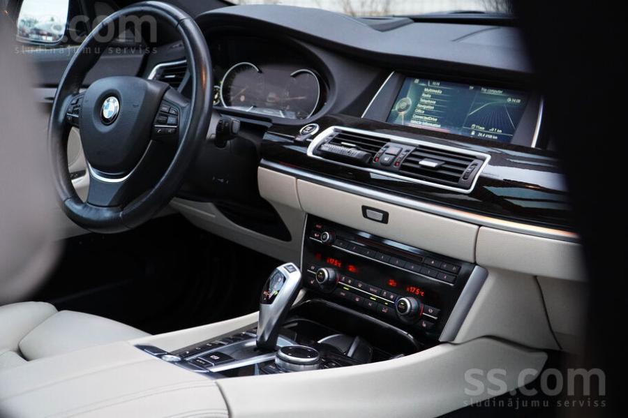 Black BMW 535 2013 in Riga, with an engine capacity of 3.00 L and mileage of 272 thousand km for 15790 €, photo 17 on AUTOMOTO.COM.LV